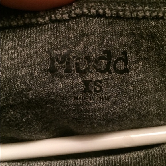 Mudd | Tops | Mudd Sweatshirt | Poshmark